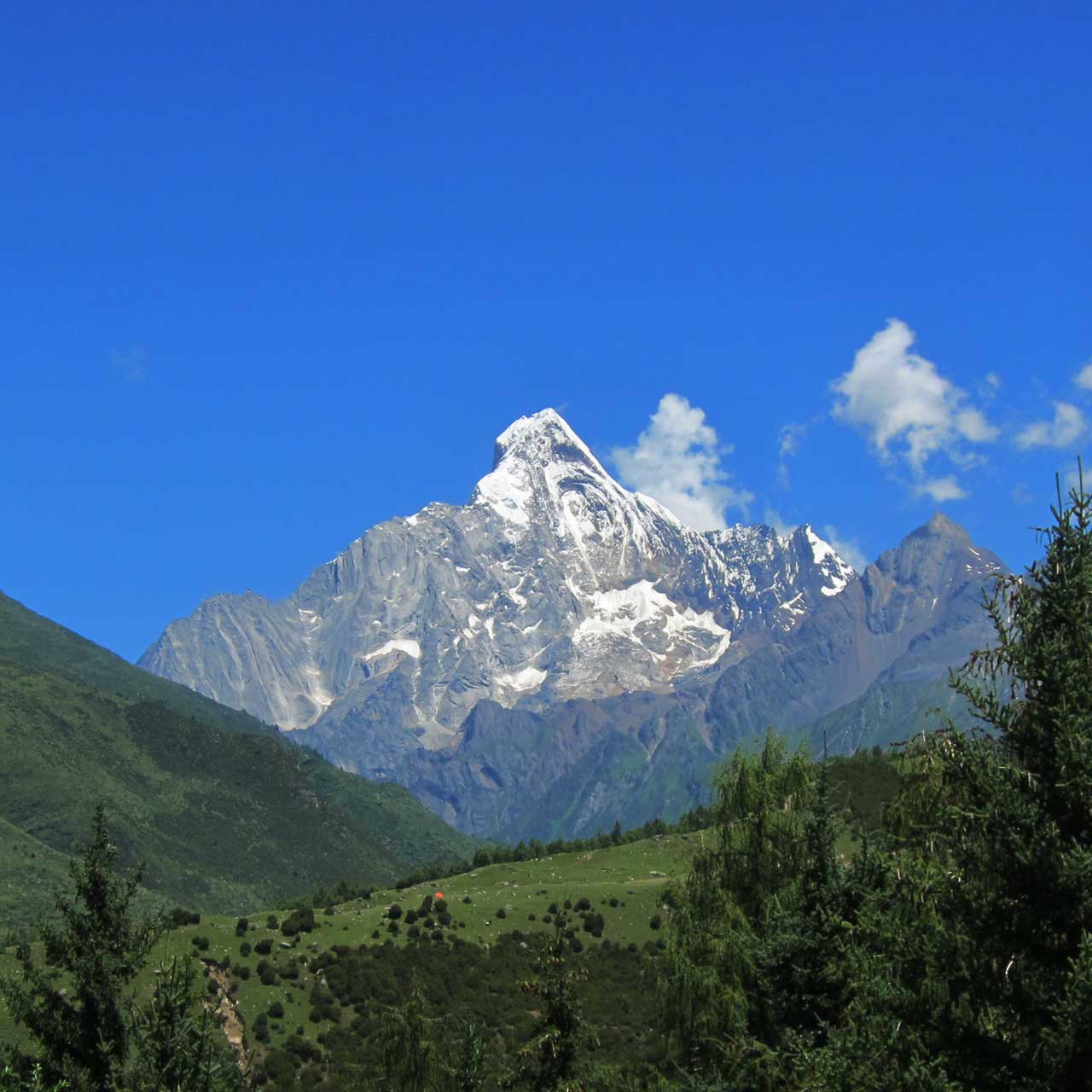 Mount Siguniang ticketing , accommodation and travel information