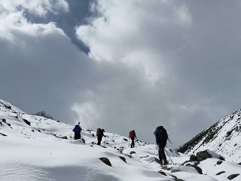 Tibetan Trekking Travel, Tibet tours, Tibet Trek, Kham Tours, Amdo tours